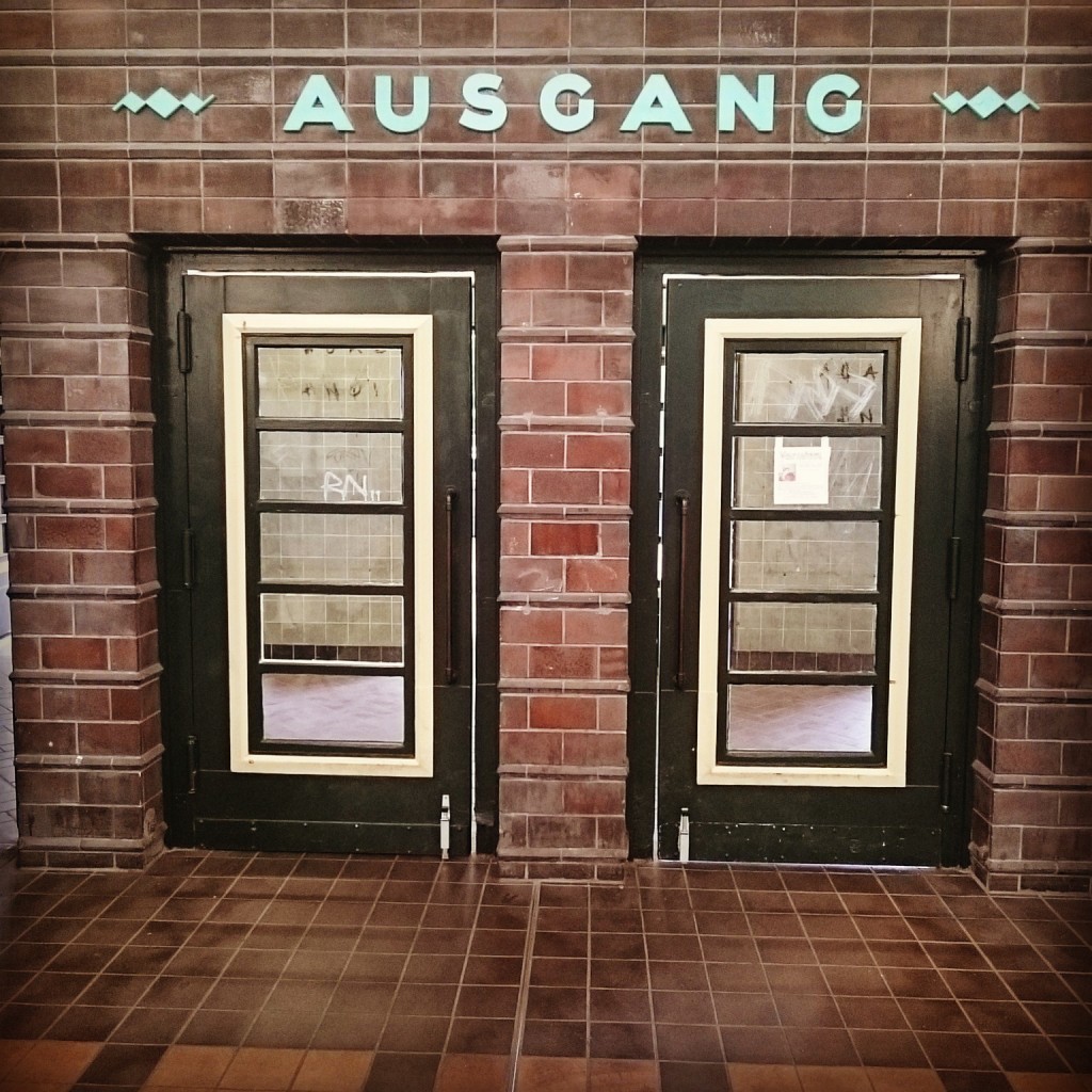 Mit Kleinkind im ICE oder : Was man alles im Mutter-Kind-Abteil erleben ...